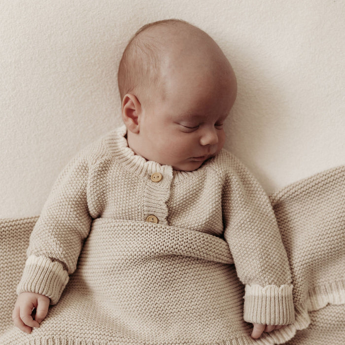 3-6 Months – Isla & Fraser